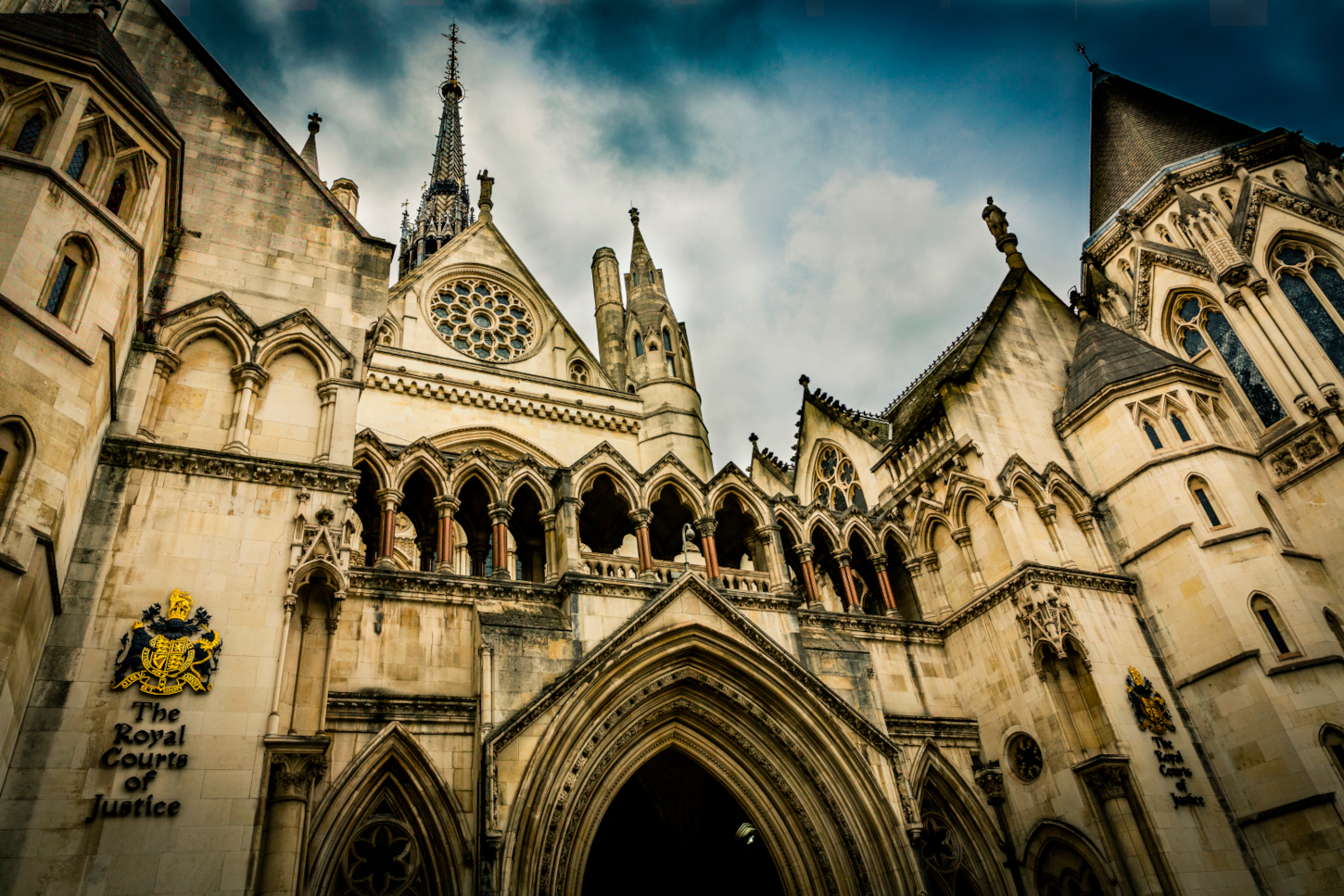 Modern Minimalism in Legal Architecture: Is the Default at Fault ...